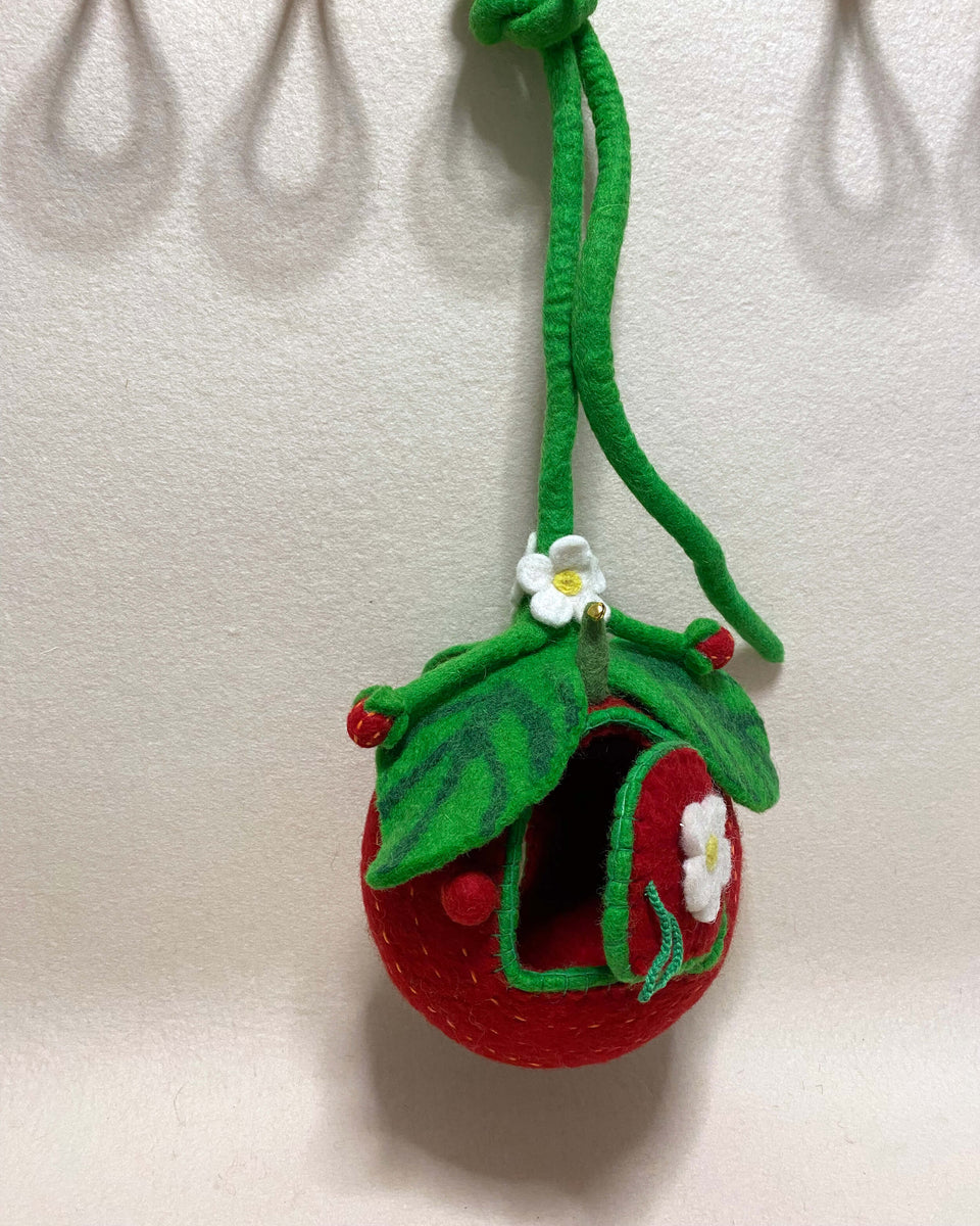 Strawberry Pod Home – The Pixie Patch