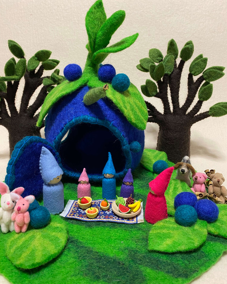 FELT HOMES – The Pixie Patch