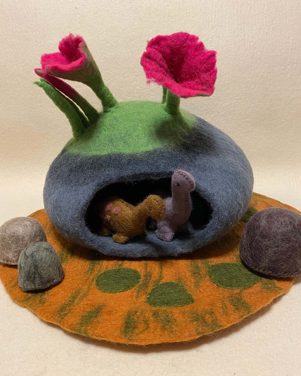 Dinosaur Cave – The Pixie Patch