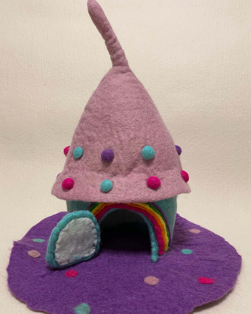 FELT HOMES – The Pixie Patch